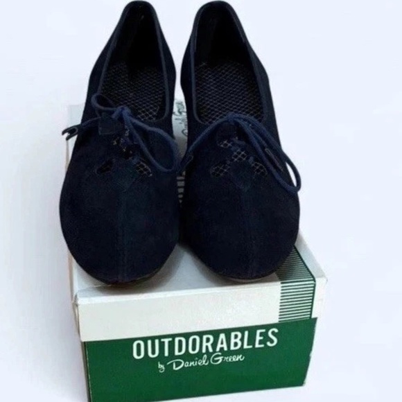 Daniel Green | Shoes | Daniel Green Womens Navy Flats | Poshmark
